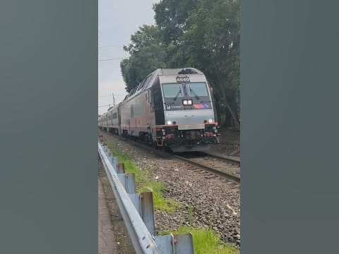 NJT Alp-45A #4540 Departs Anderson Street doing the Crossing Sequence 4x From a Distance - YouTube