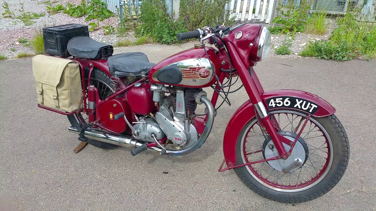 BSA B33 500cc Single - YouTube