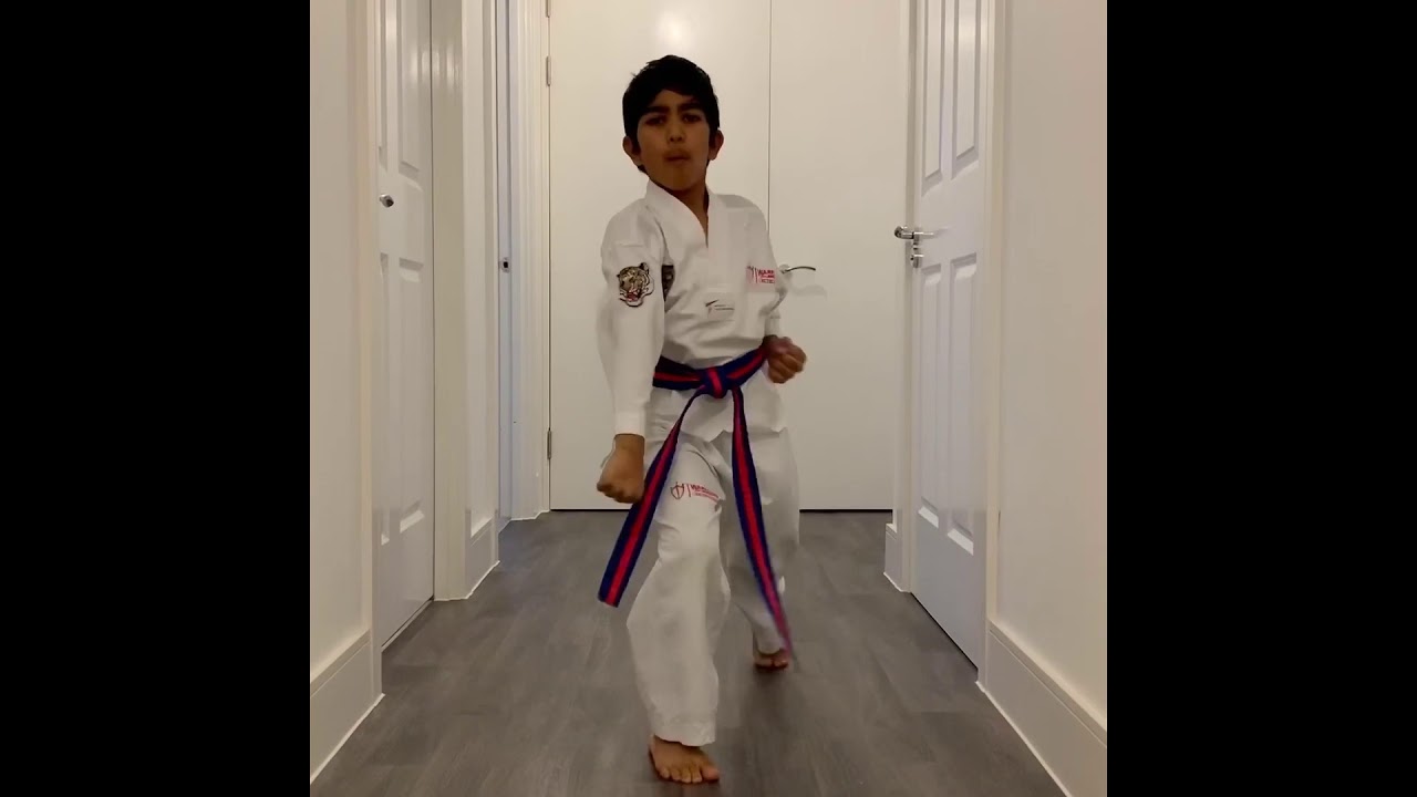 Basic white belt attack & blocks - YouTube