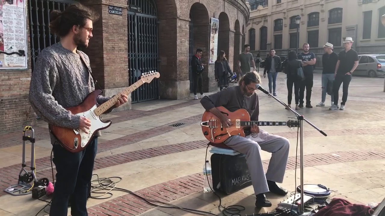 Jumpin' Jack Flash - Borja Catanesi & Markus K - Busking in Valencia ...