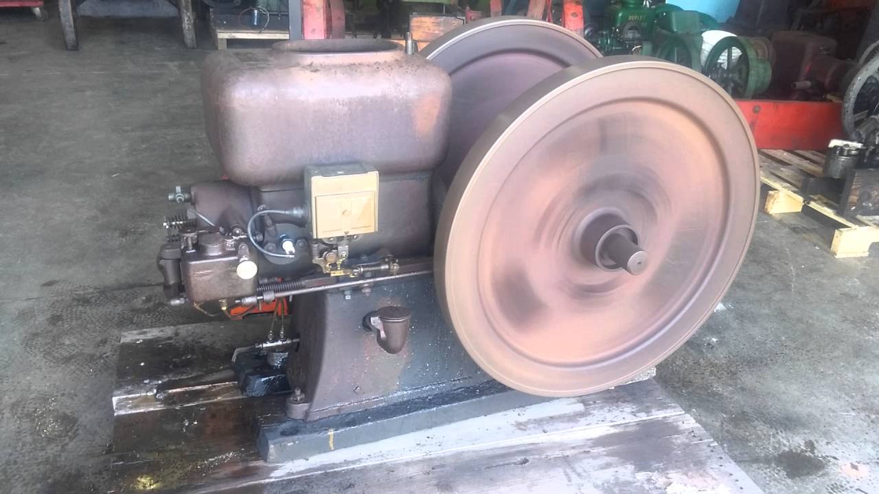 6 hp xk Hercules throttle governed hit miss engine - YouTube
