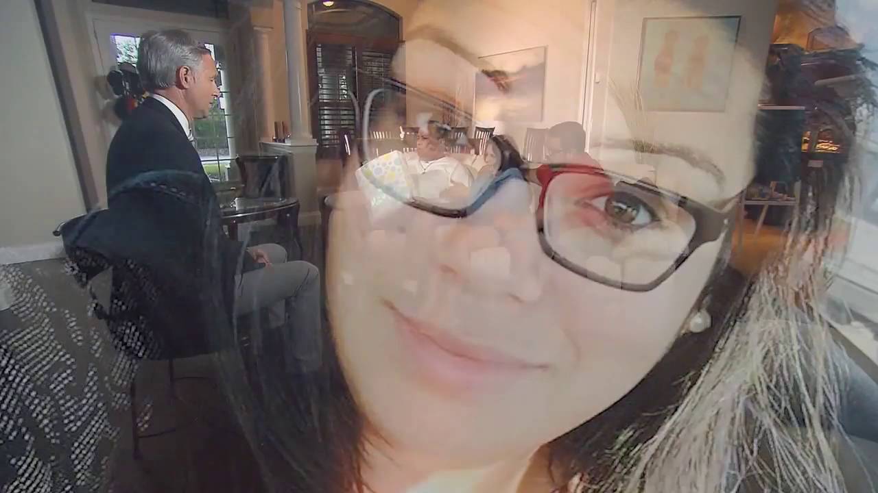 Hundreds attend funeral for Amanda Alvear - YouTube