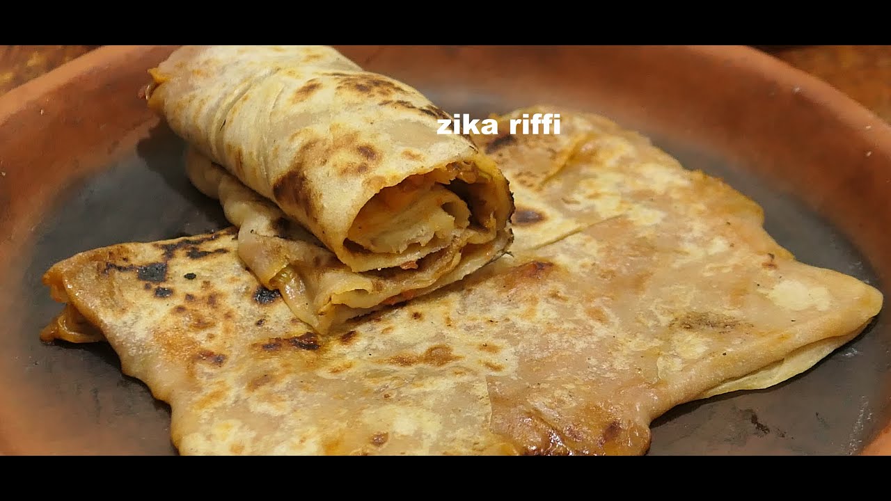 Mahjouba ou Mahdjouba traditionnelle bônoise ( mhajebs ) aux oignons ...