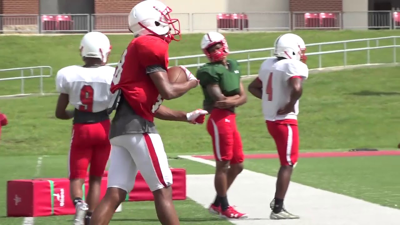 Wide Receivers Coach Adrian Madise - YouTube