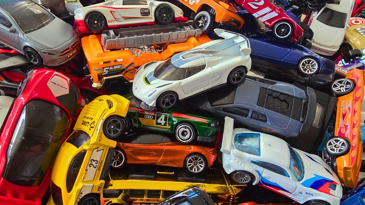 Unbelievably Small Model Cars Collection! Colección de modelos de autos ...