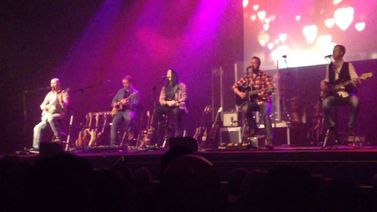 Love will keep us alive Ultimate Eagles - YouTube