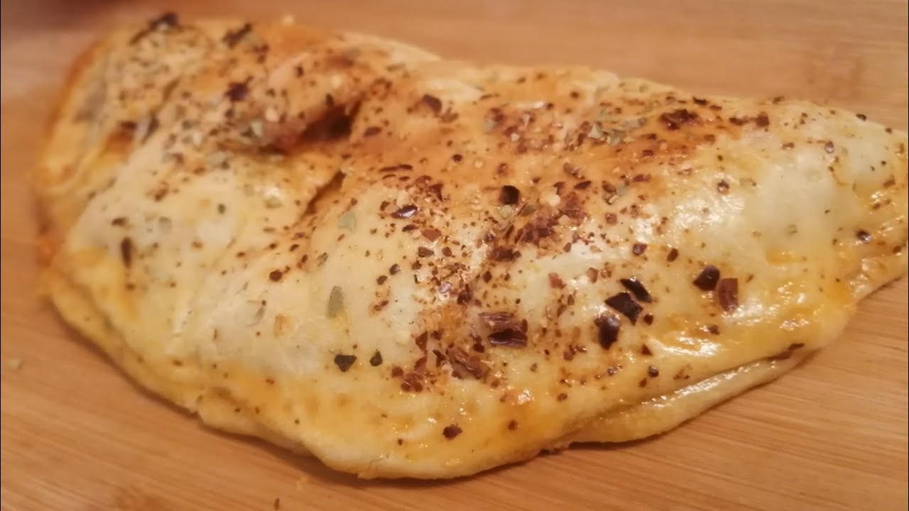 #pizza #calzone Calzone pizza, triangle sandwich pizza @home no oven ...