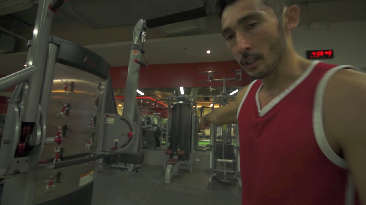 Chris Everingham - Cable kneeling vs lat pulldown explanation - YouTube