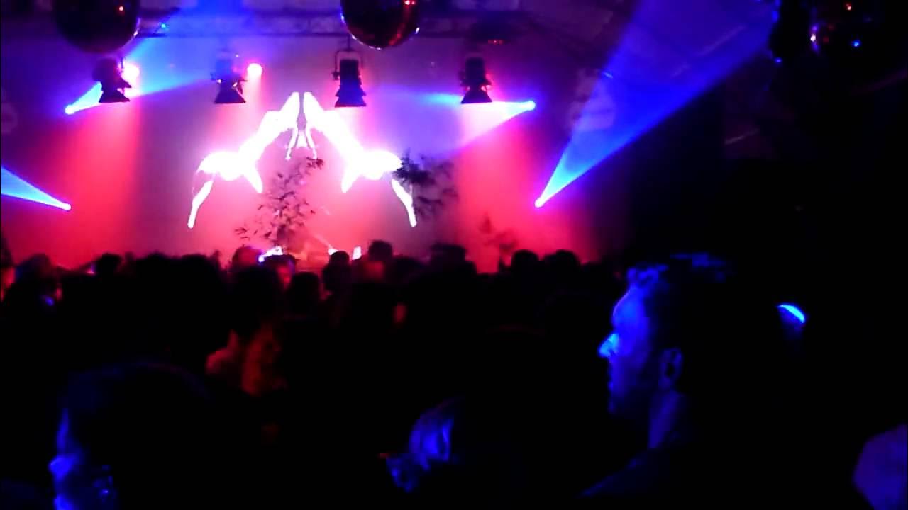 Floating Points @ Lowlands, Biddinghuizen 21-08-2010 - YouTube