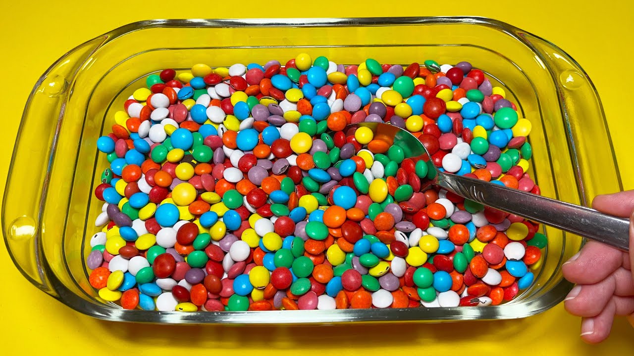 Smarties Surprise! 🎉 Find the Hidden Prizes! 🎁🔍 - YouTube