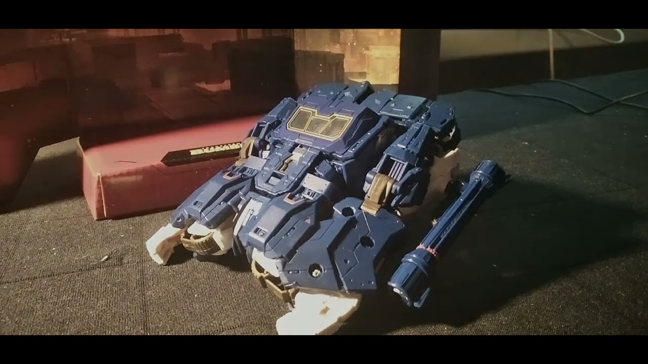 Studio series Soundwave 83 - YouTube