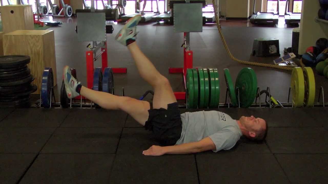 Alternating Leg Lift - YouTube