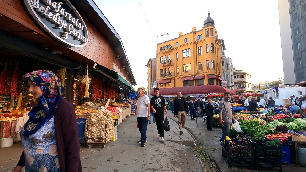 Ankara [4k60fps], Ulus'ta Gezinti - Strolling around Ulus - YouTube