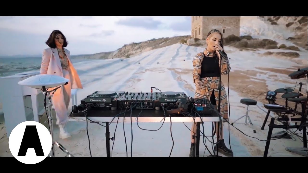 Gioli & Assia - Hands On Me (Official Music Video) - YouTube