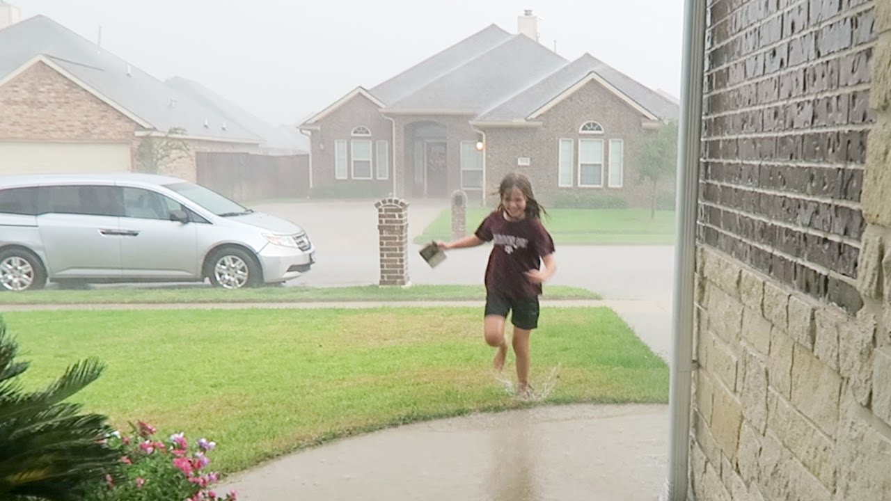 Checking the Mail in the RAIN! - YouTube