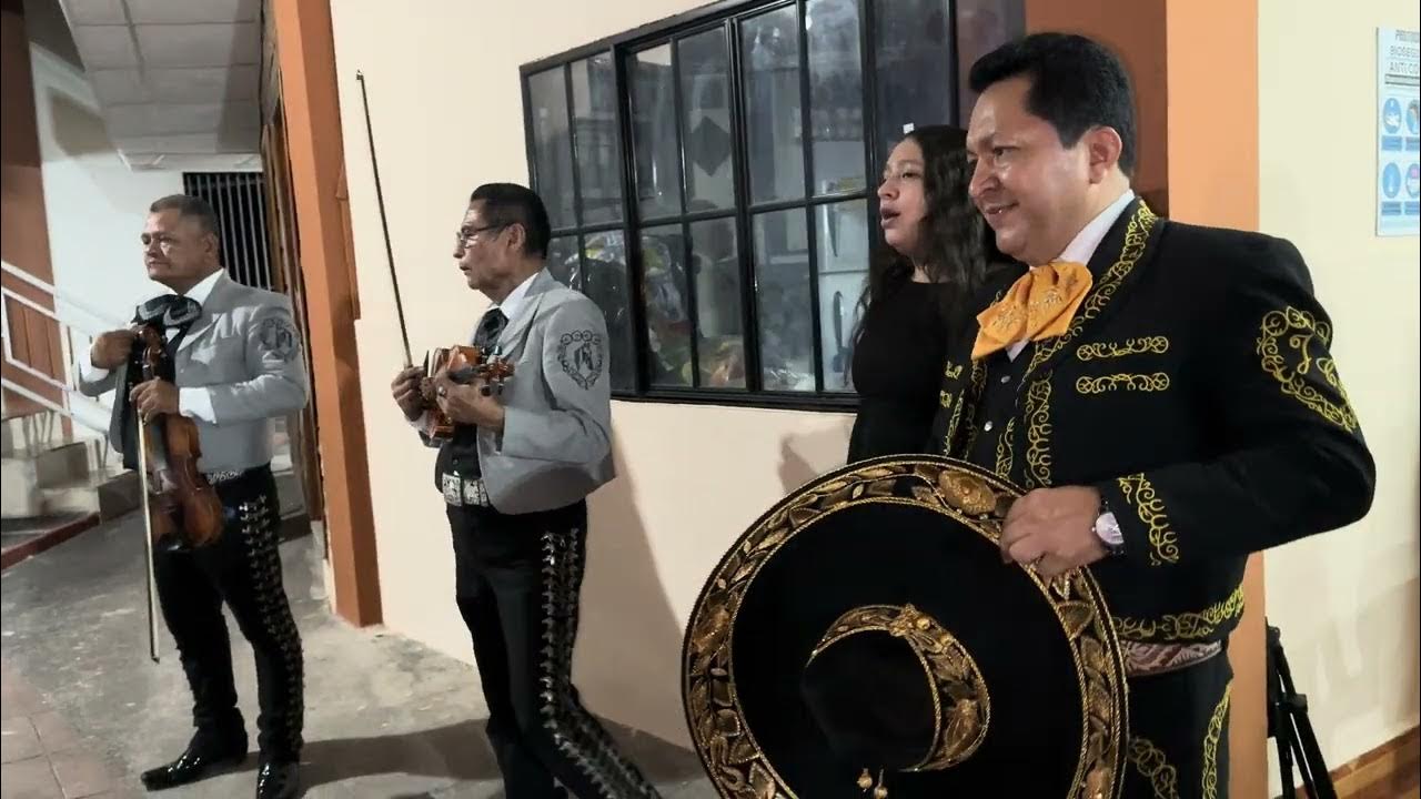 Agradecimiento / en el cumpleaños de nuestro pastor, el mariachi y José ...