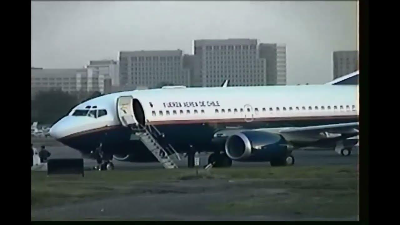 SJC Air Force Of Chile 737 500 Parked At San Jose Jet Center Nov 2000 sjc-air-force-of-chile-737-500-parked-at-san-jose-jet-center-nov-2000