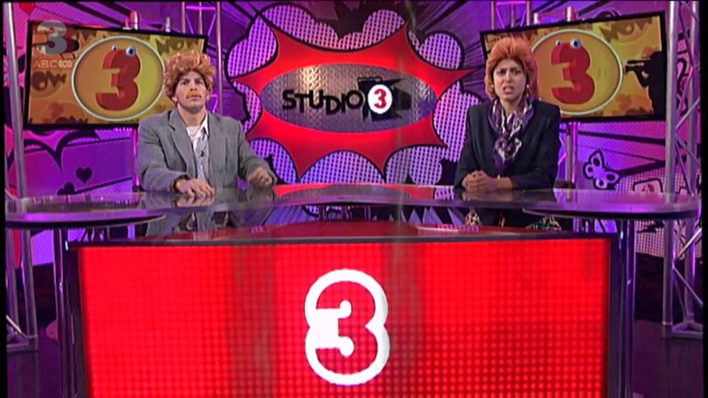 ABC3 | Studio 3: 3 Now - Desk Swap - YouTube