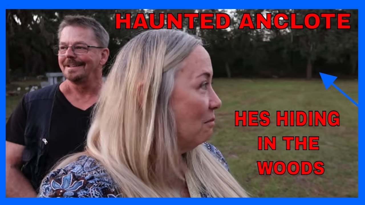 ANCLOTE CEMETERY SOMEONE HIDING IN THE WOODS - YouTube