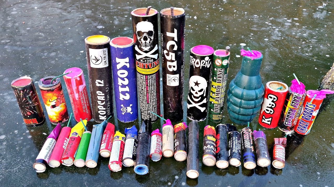 🔴BIG FIRECRACKERS vs ICE ️ ️ ️ - YouTube