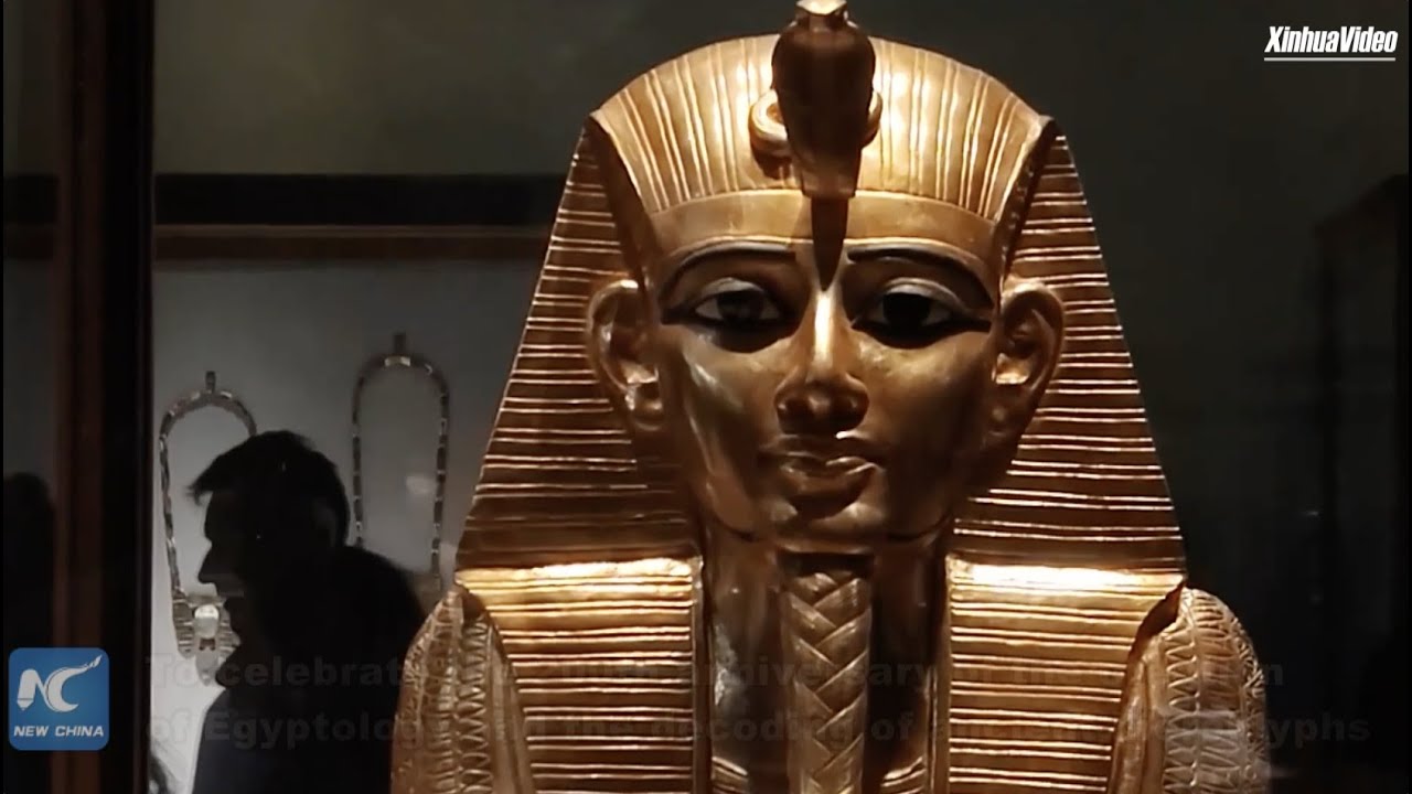 Treasures of Pharaoh Psusennes I on display at Egyptian Museum - YouTube