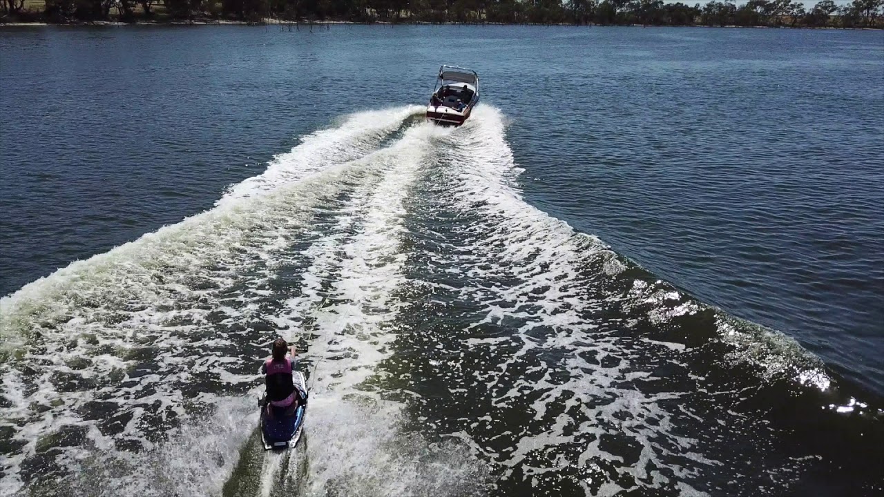 Lake Meran Victoria - NYE 2017 Weekend Fun (DRONE) - YouTube