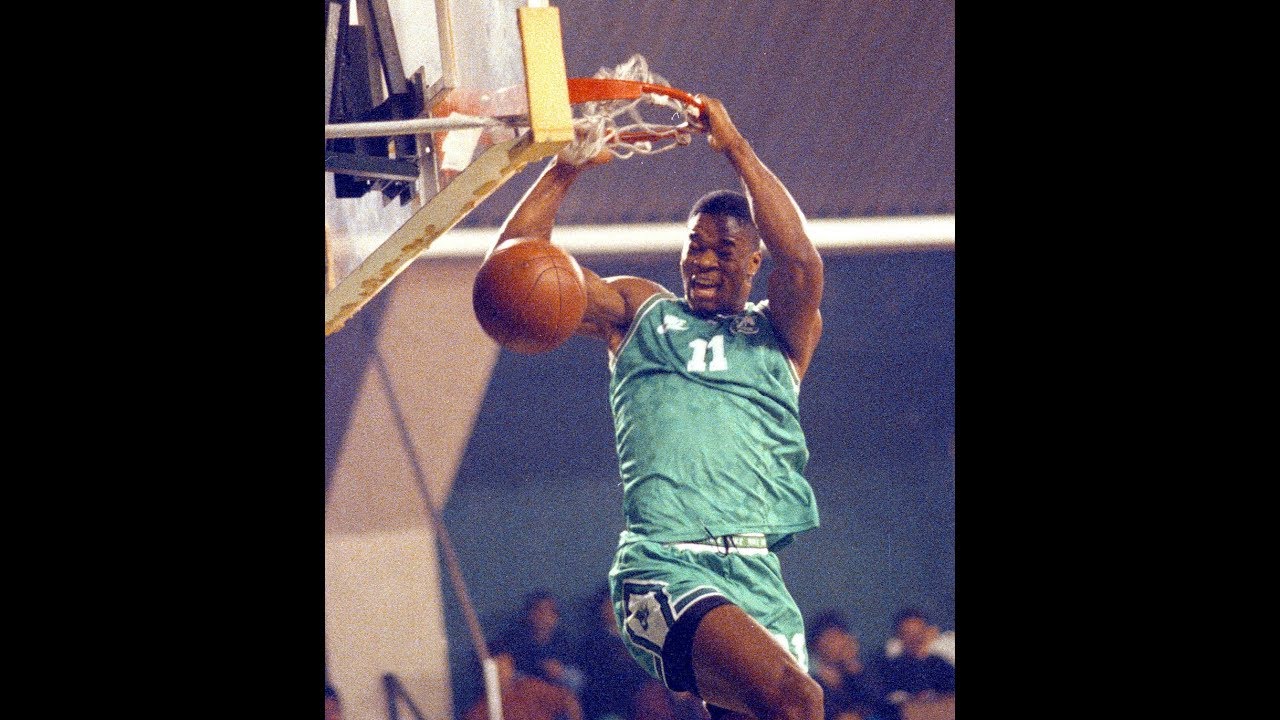 Antonio Davis vs Real Madrid 1990-91 - YouTube