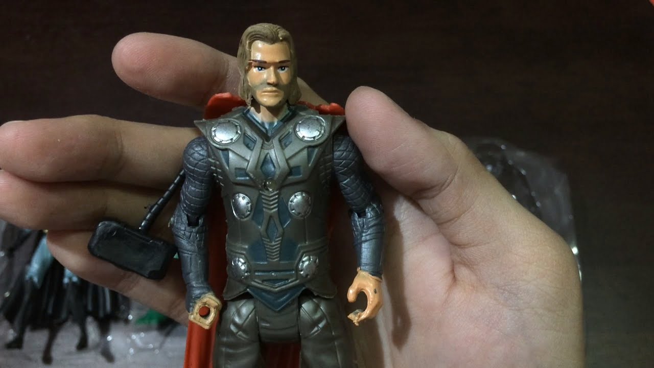 Knock-off toys! - Batman is an Avenger?? - YouTube