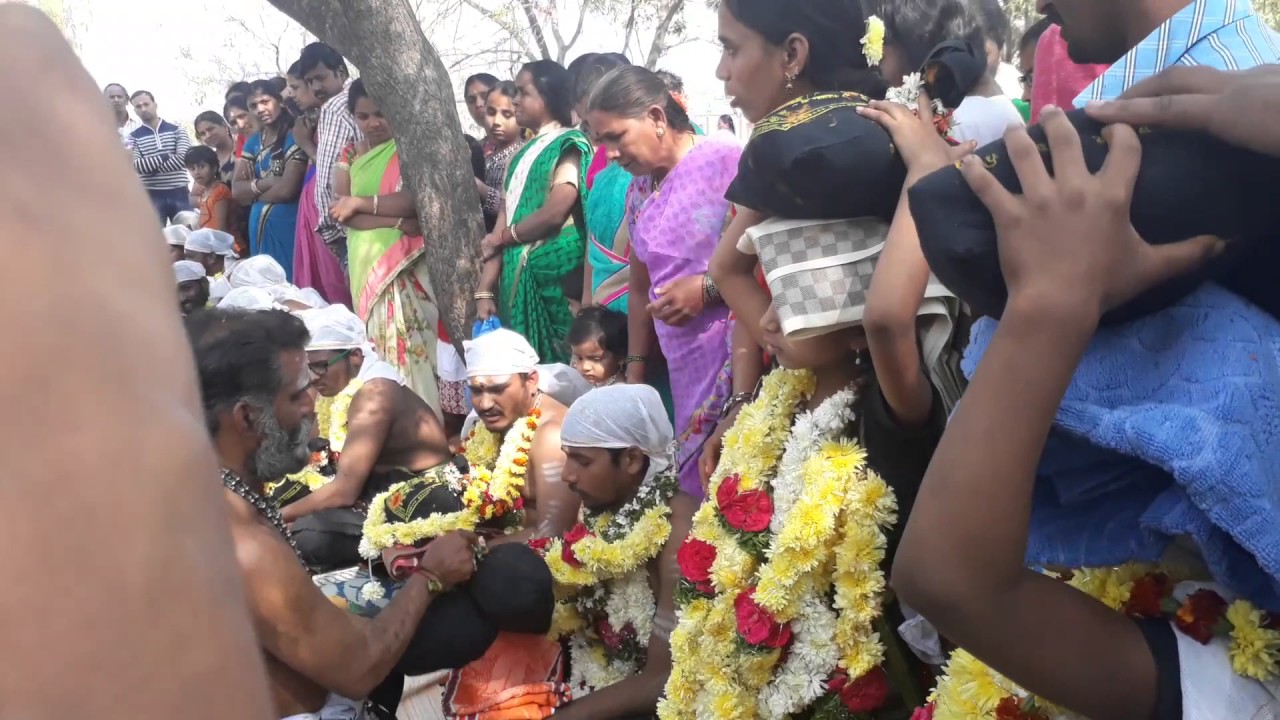 Ayyappa irumudi - YouTube