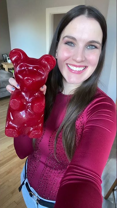 Gummy Bear Dissection Experiment After 21 Days In Water!! - YouTube