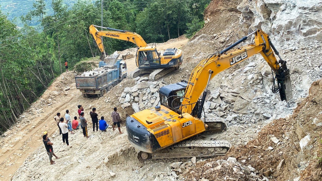 Excavator Loading Dump Trucks & Cutting Stones: A Must-See Video ...