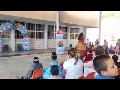 Presentación en kinder - YouTube