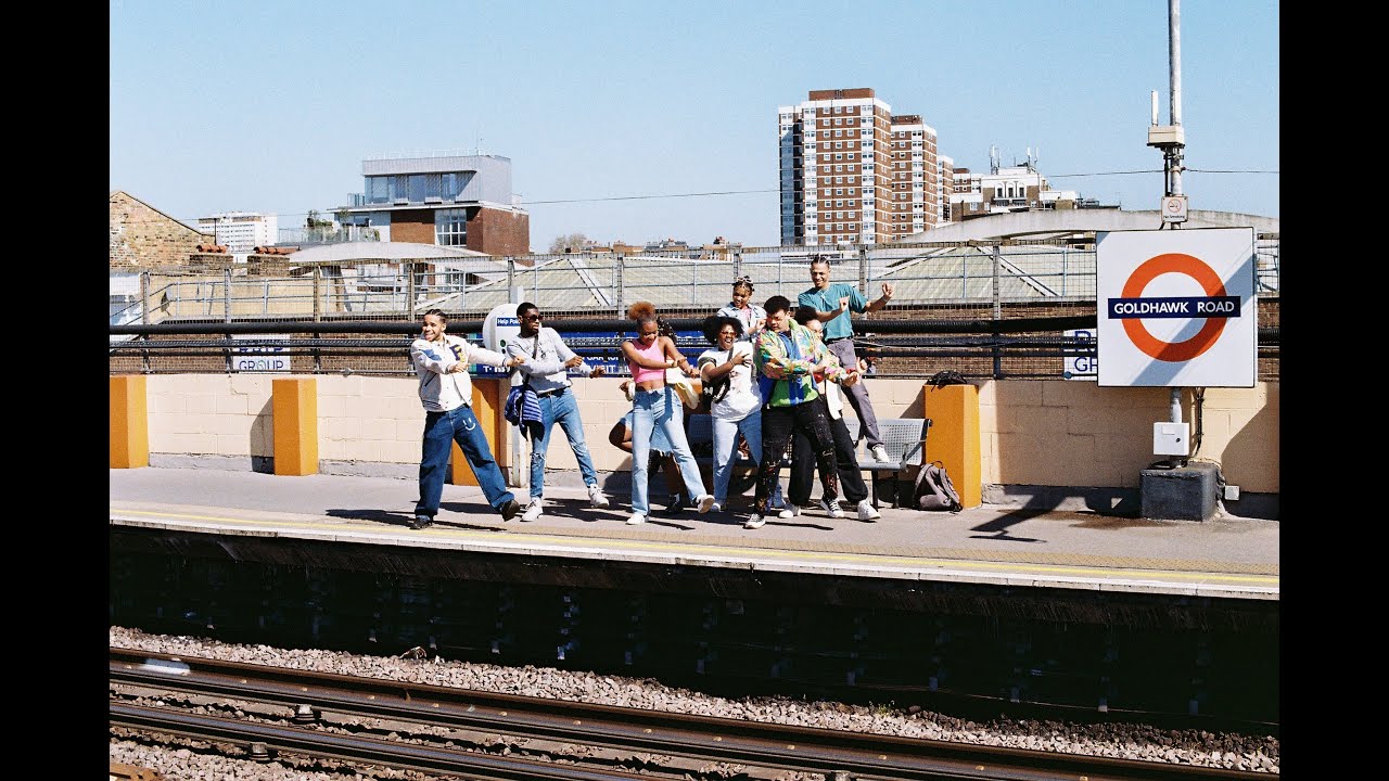 Max Mulrenan - BRAIDS OR FRO (Official Video) - YouTube