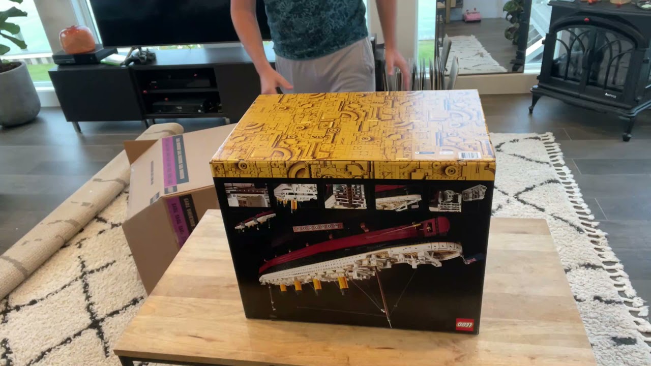 Lego Titanic Unboxing (Set #10294) - YouTube