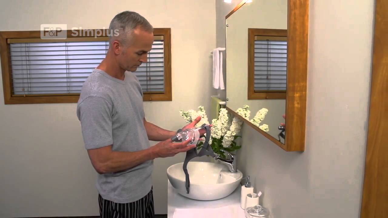F&P Simplus™ Introducing the F&P Simplus™ Full Face Mask - YouTube