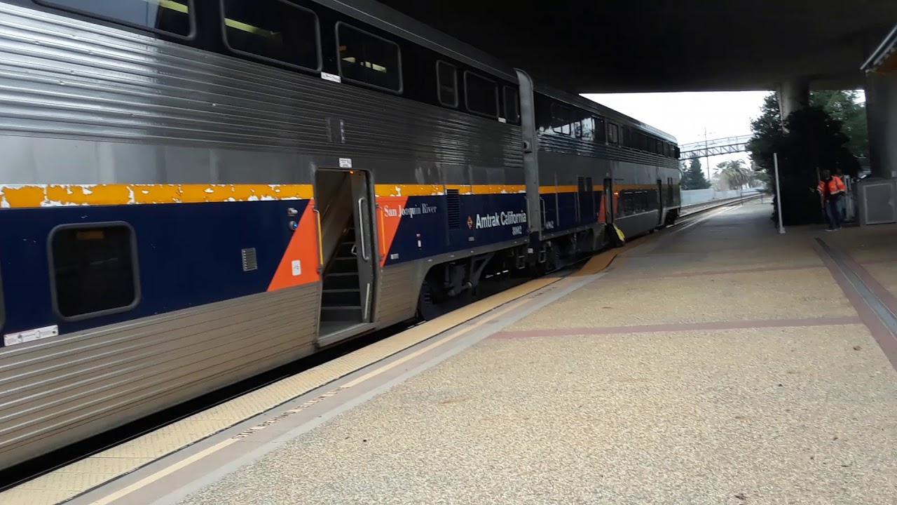 Amtrak Capitol Corridor 532 at Suisun City - YouTube