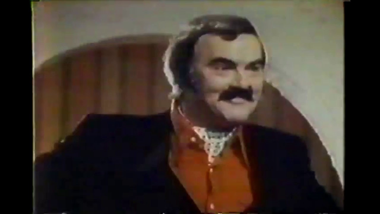 Electrohome Dinner Date with a Television TV Commercial 1972 - YouTube