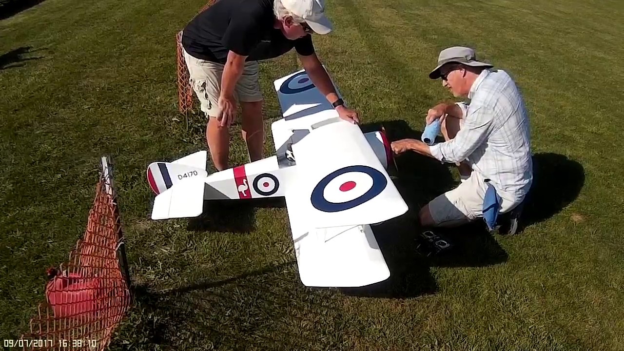 1/4 Scale BUSA Sopwith Pups Flying at Mead 7 Sep 2017 - YouTube