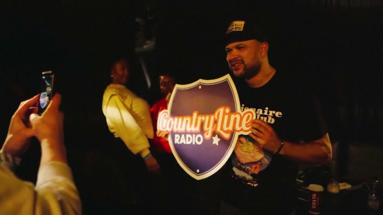 Tebey "Behind the Scenes at C2C London UK March 2022" - YouTube