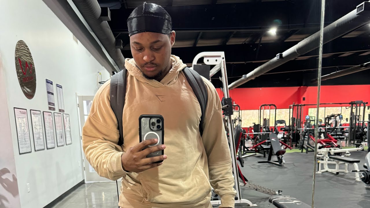 Crazy Bench Workout😱 - YouTube