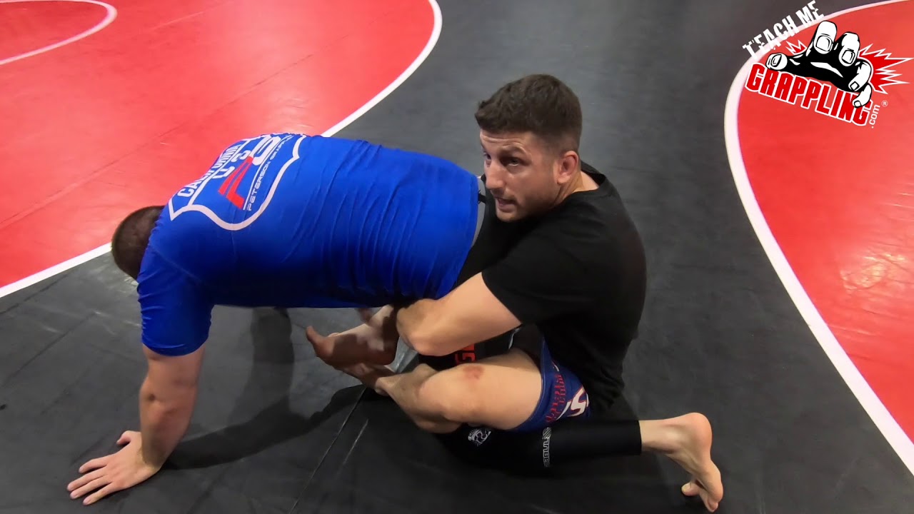 EFFECTIVE Body Triangle Back ESCAPE!! (Granby Roll) - YouTube