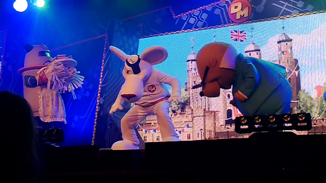 Butlins Bognor Regis danger mouse - YouTube