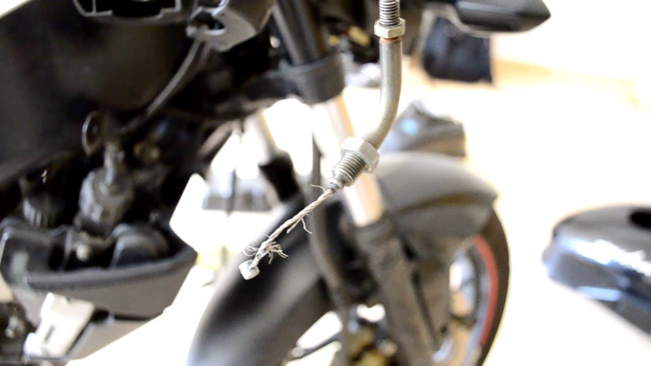 Como cambiar la guaya del acelerador de una moto // TUTORIAL - YouTube