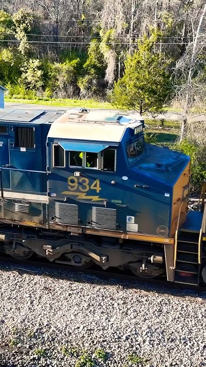 CSX 934, CSX 962 & CSX 537 #djimini4pro #csx #csxstrains #railfanning #railfans #foamer #csxt # ...