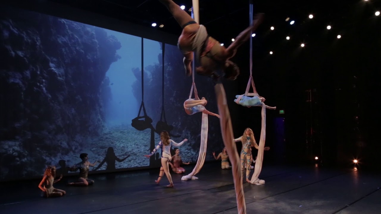 Darla Davis Aeris Asteria Solo - YouTube