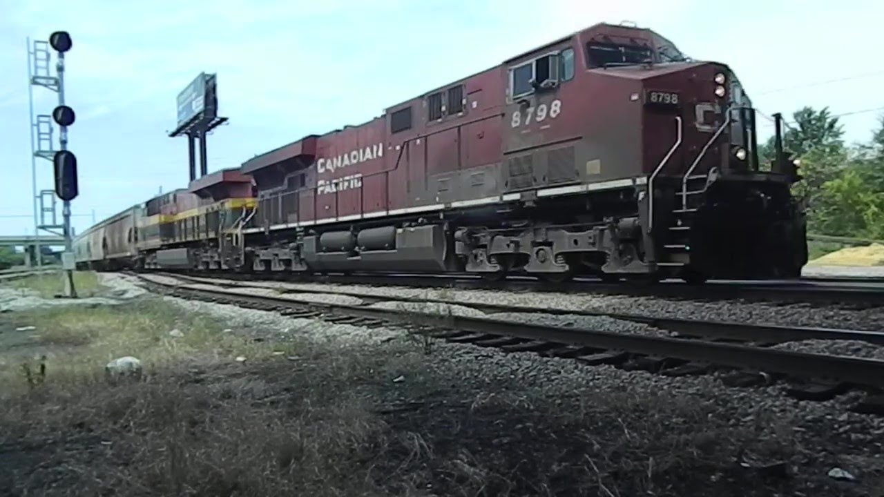 CP 8798 Leads Potash Train - 8/02/2023 - YouTube