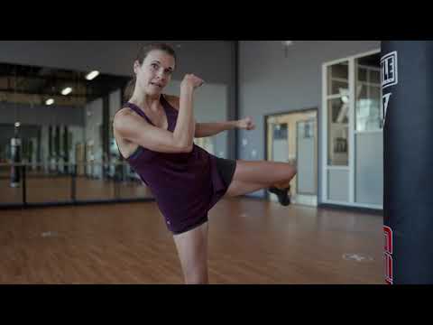 Meredith Lyons | Proper Kicking Form - YouTube