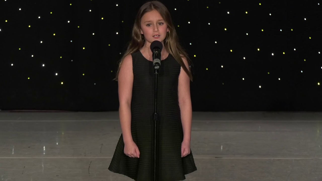 9 Year Old Singing Sound of Silence- AMAZING - YouTube