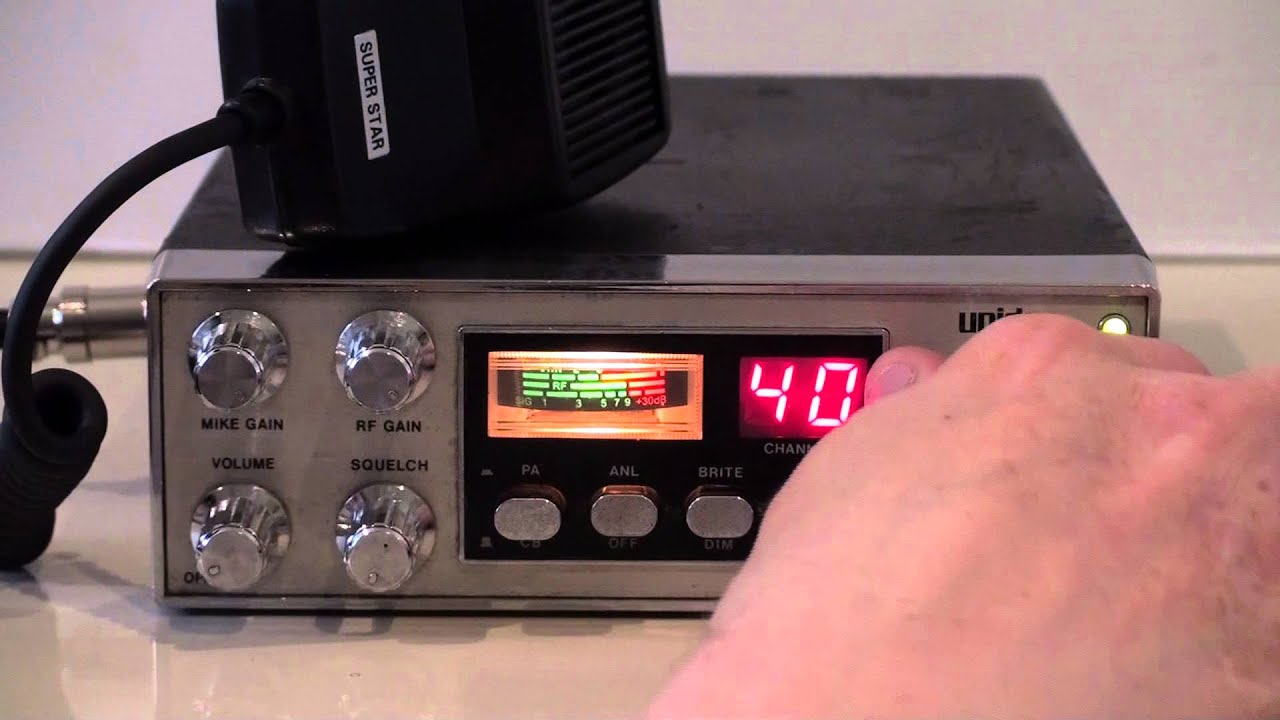 UNIDEN AX-44 AM CB RADIO - YouTube
