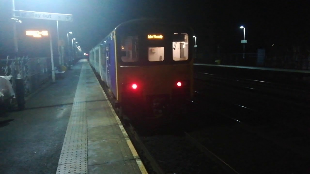 Freightliner class 66952/588on on enginners (Read text) - YouTube